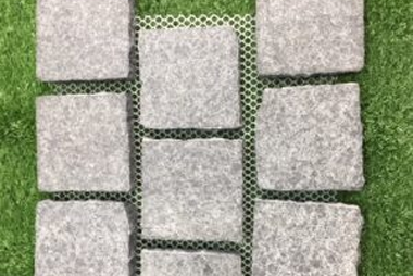 G684 FLAMED SPLIT BRICK PATTERN OFFSET COBBLE – Exquisite Stone and Tiles